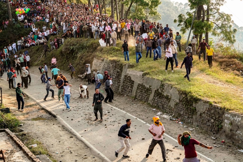 Annual ‘Pathron Ka Mela’, a unique stone pelting fair held at Dhami near Shimla | Highland Post